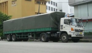 Perbedaan 9 Jenis Truk dan Kapasitasnya Untuk Muat Barang
