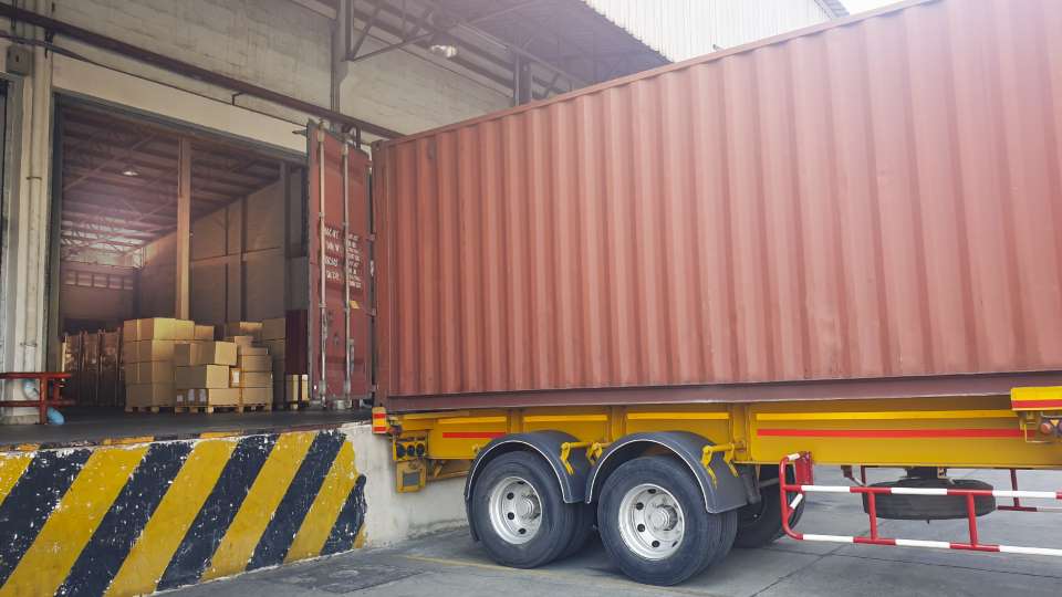 Mengenal 50 Istilah Bongkar Muat Kontainer di Pelabuhan